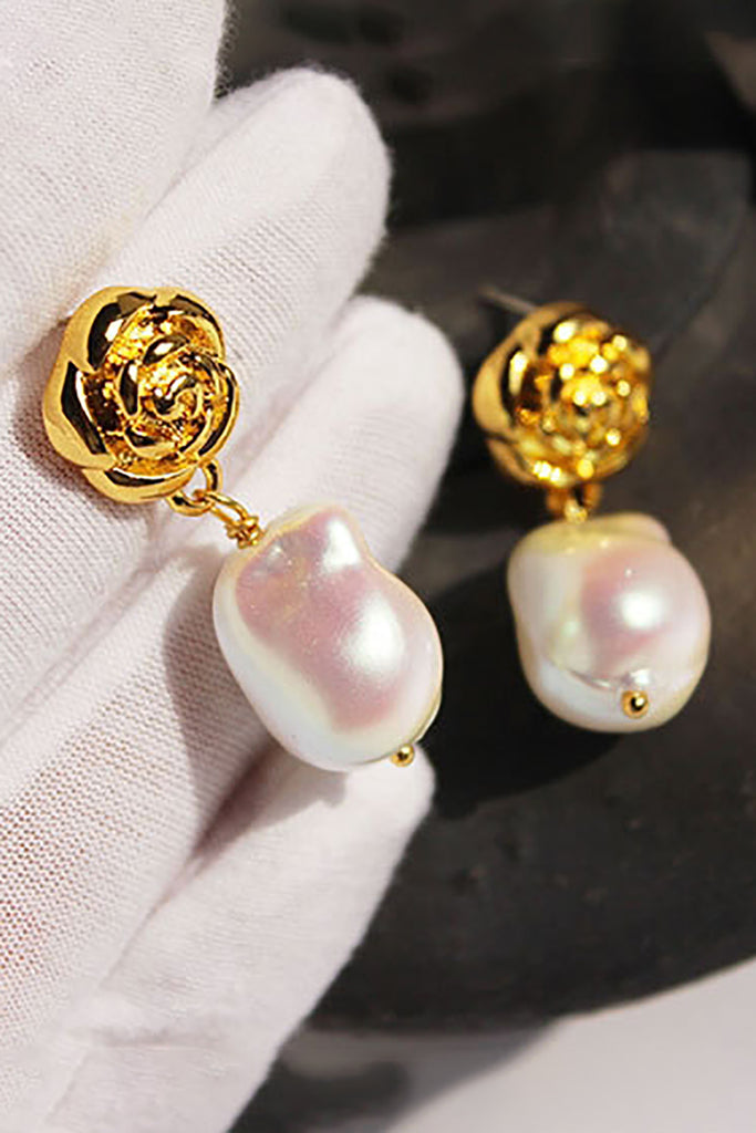 ZAPAKA Women Accessory Shaped Pearl Rose Stud Earrings